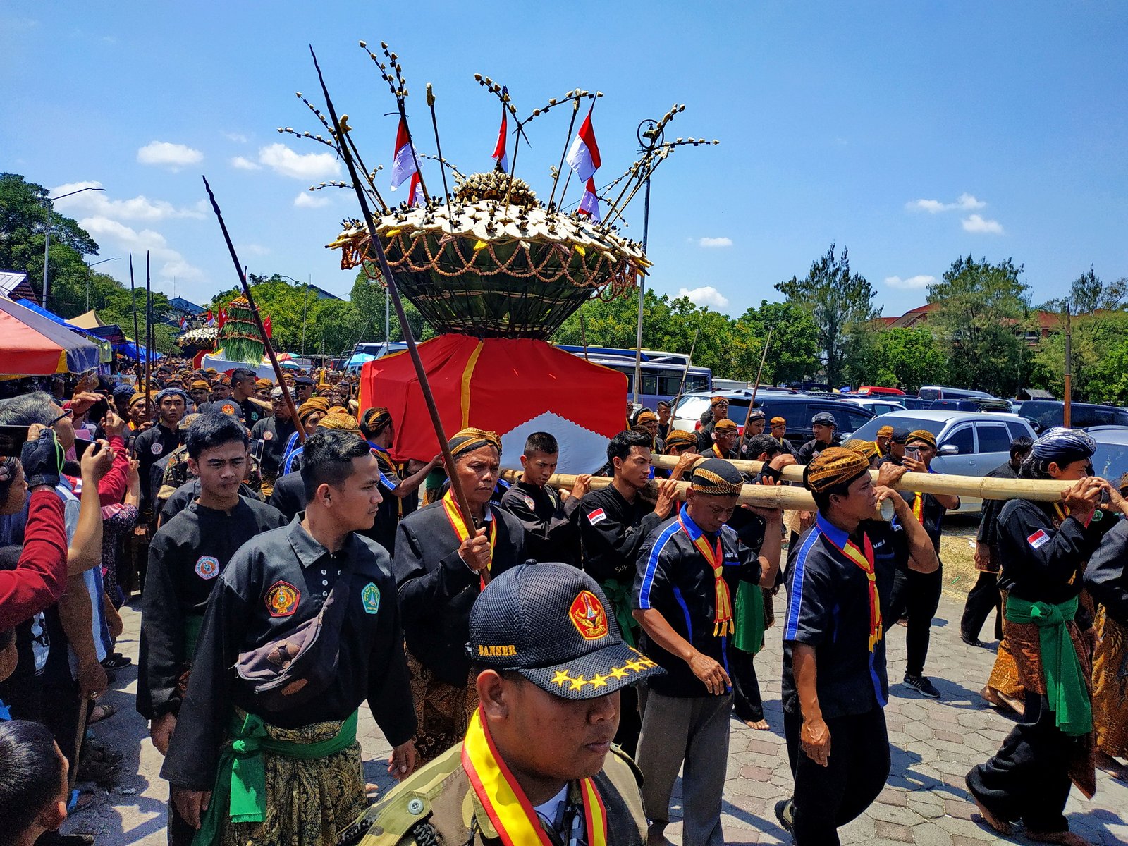 FOTO: Gunungan, Puncak Perayaan Sekaten Solo